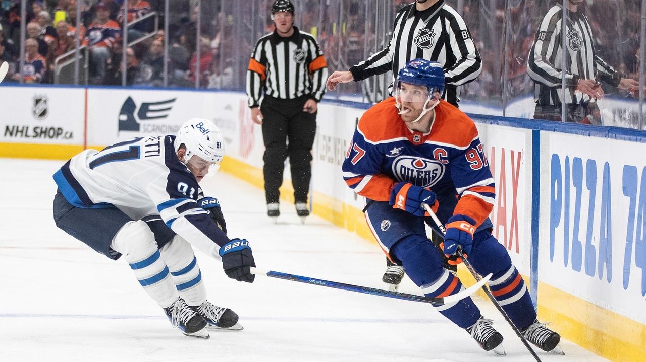 Oilers captain Connor McDavid misses 3rd period against Jets due to ...
