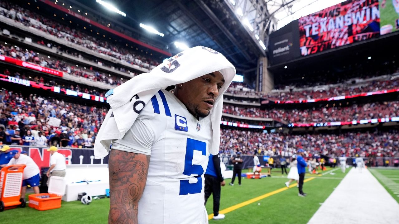 Colts coach Shane Steichen is 'evaluating' whether Anthony Richardson ...