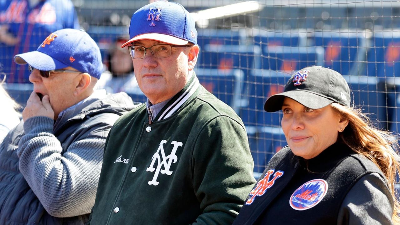 Mets owner Steve Cohen 'not afraid to spend money' as he seeks blend of stars and farm success ...