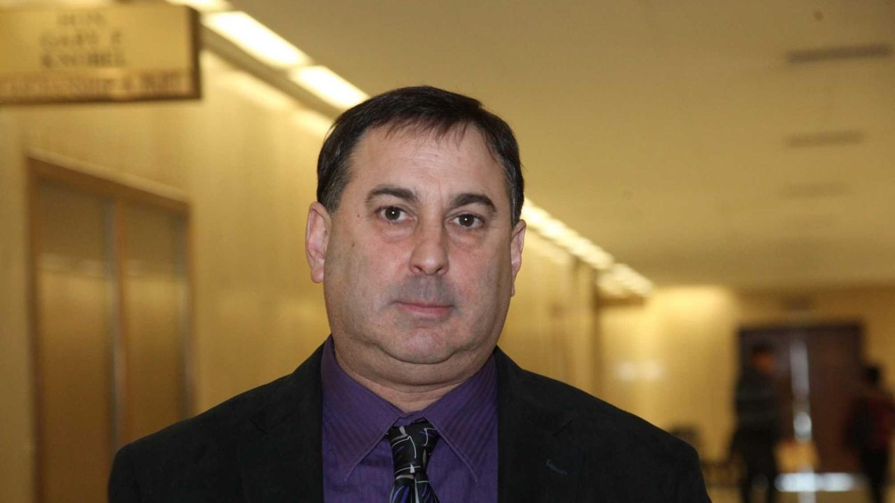 Alan Sharpe, ex-Nassau detective, pleads guilty to official misconduct ...
