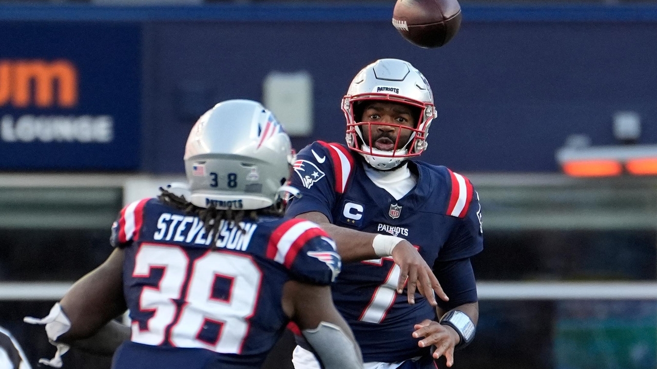 Patriots can start a winning streak while the Titans look for 1st home ...