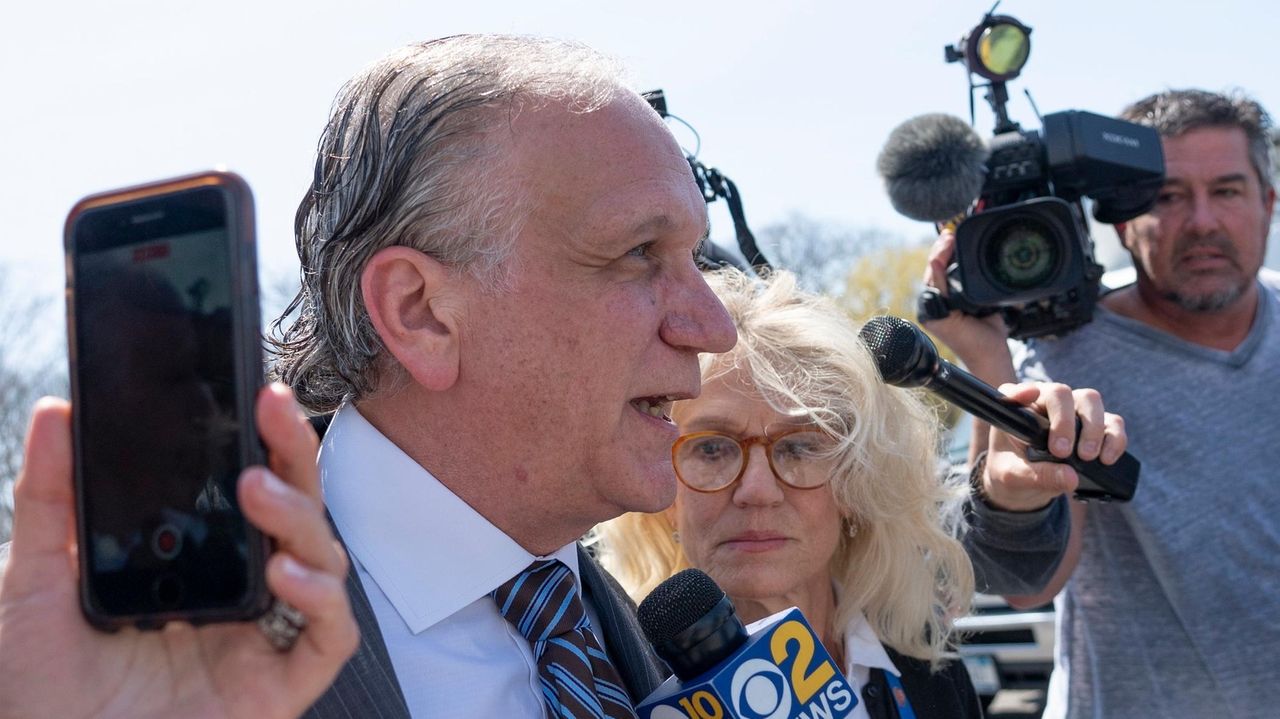 Edward Mangano makes his case; federal judge makes him an example - Newsday