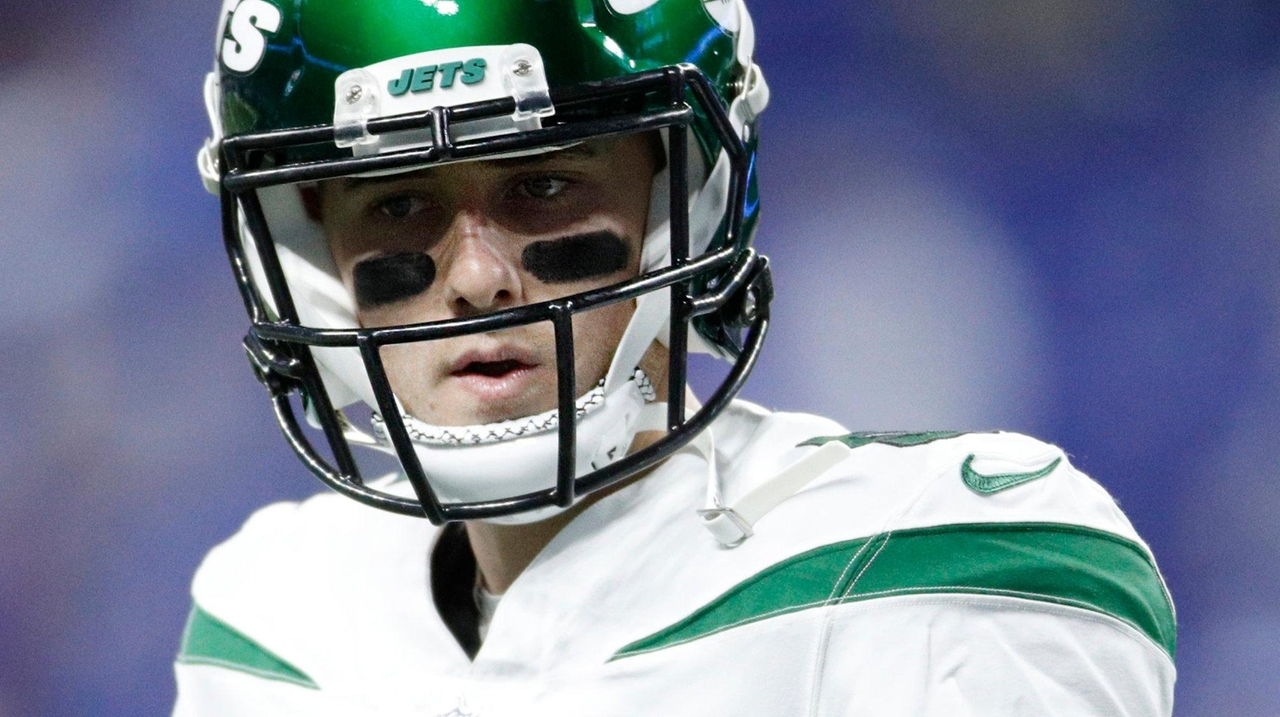 Jets QB White exudes contagious confidence - Newsday