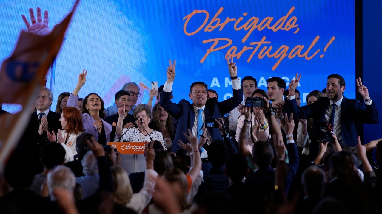 Portugal's election brings another minority government and a far-right ...