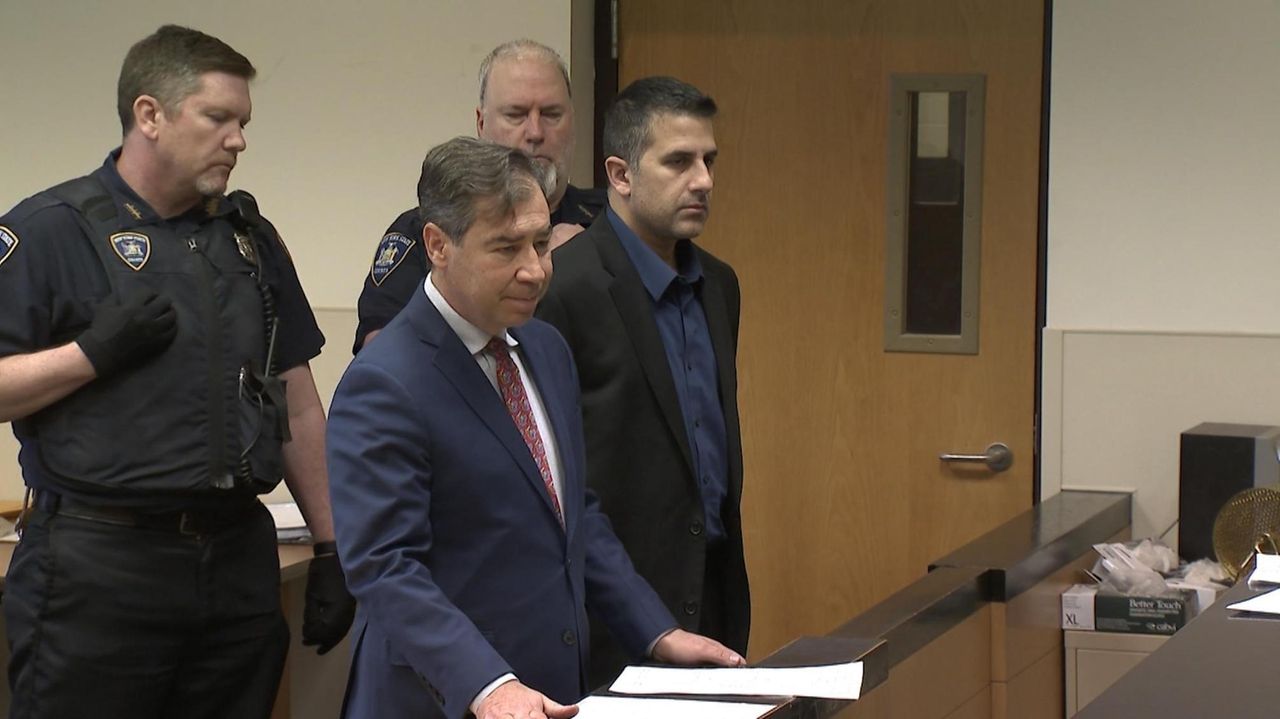 Thomas Valva's father 'emotionally distraught' over son's death, lawyer ...