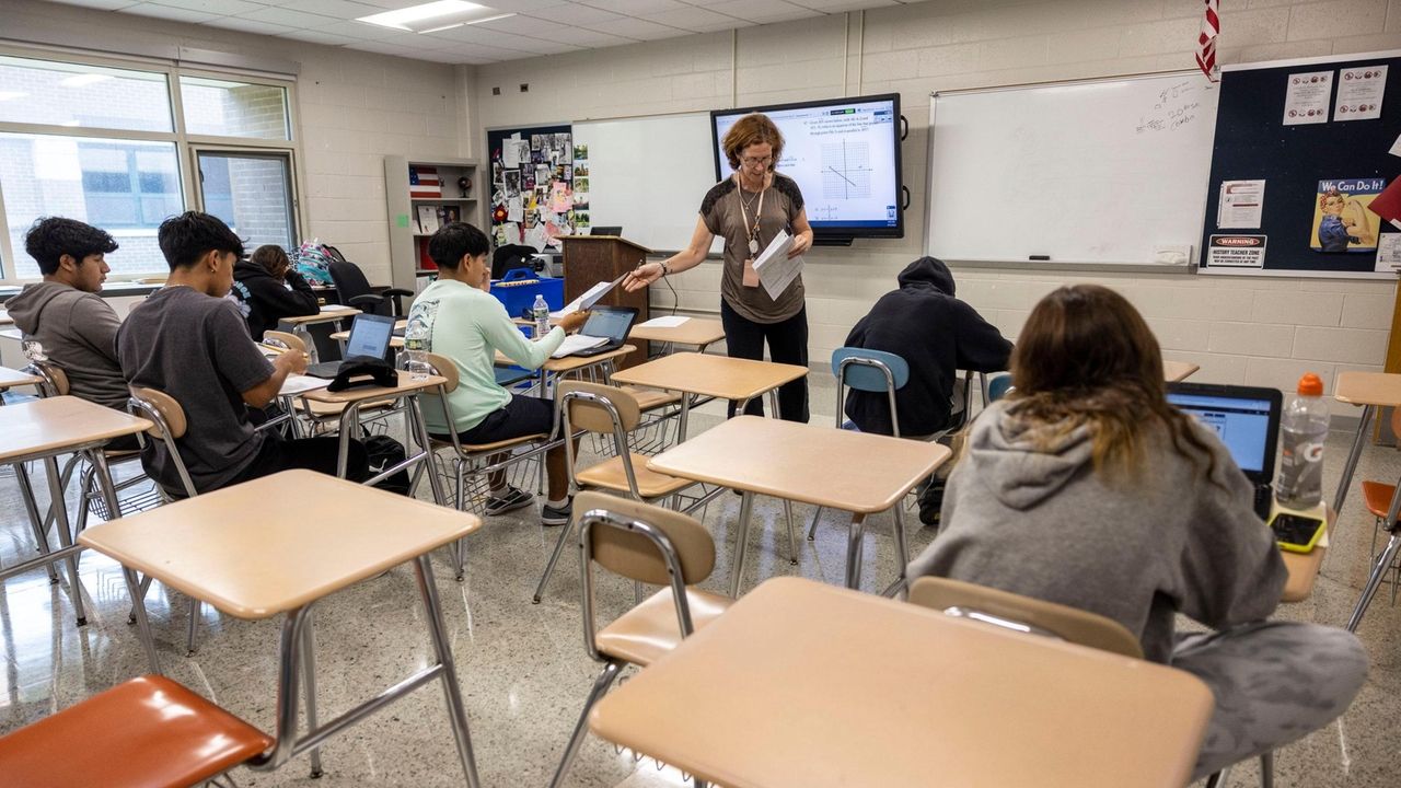 Student absences spiked during COVID-19, analysis finds - Newsday