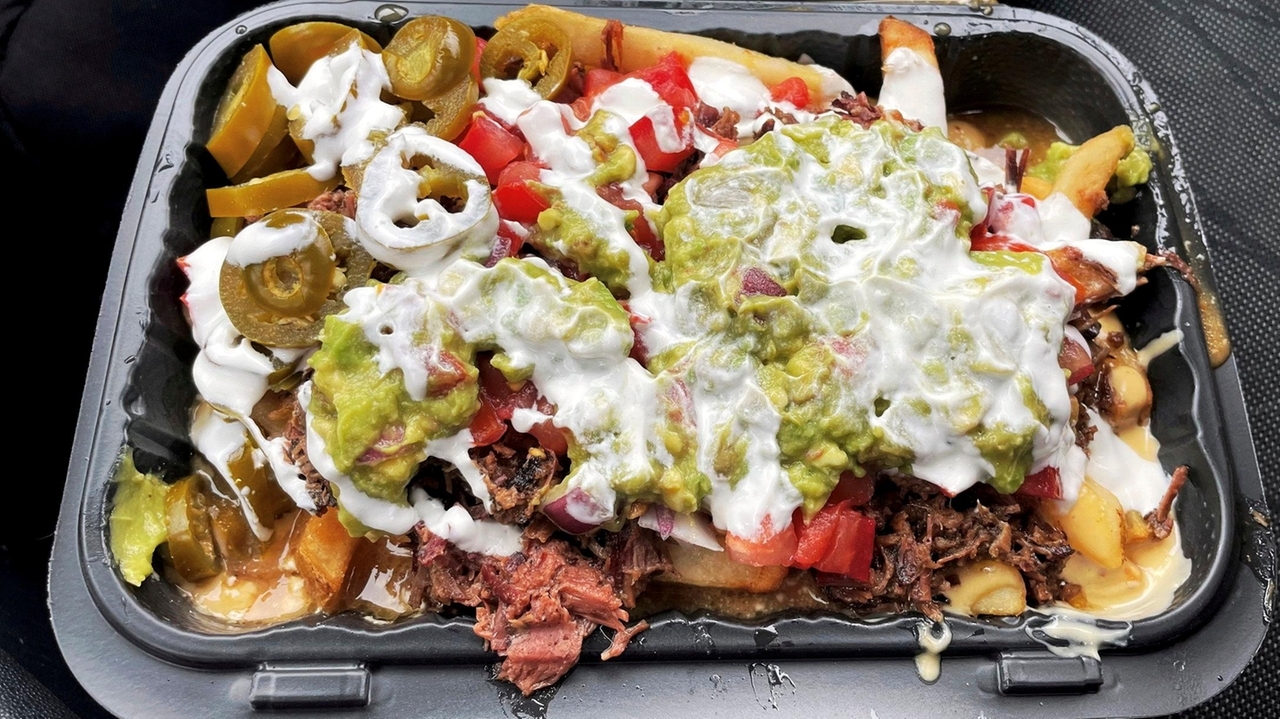 Where to find over-the-top French fries on Long Island - Newsday
