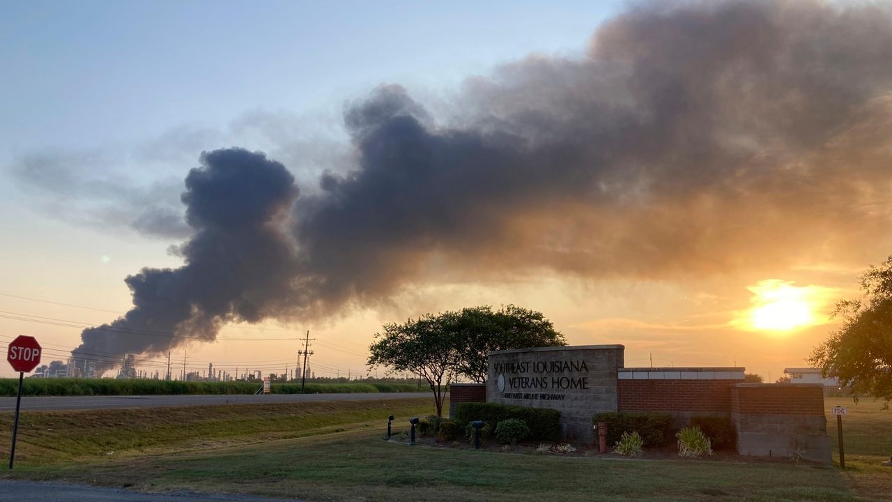 Louisiana refinery fire mostly contained but residents worry about air ...