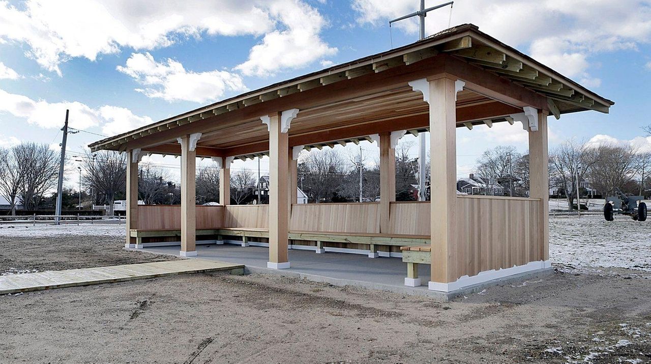 Bellport Mayor Ray Fell seeks road, dock and beach upgrades - Newsday