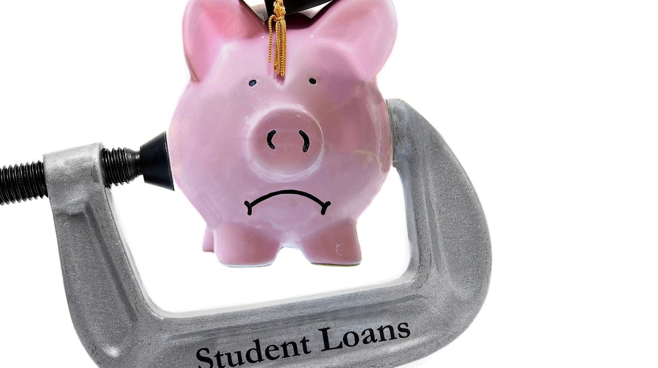 What to consider before taking out student loans - Newsday