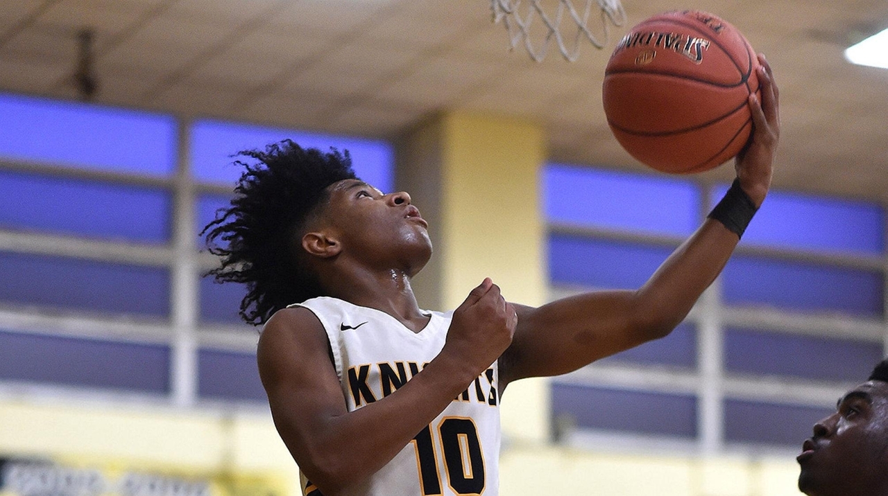 Freshman Jo-Jo Wright scores 36 to lift Uniondale past Massapequa - Newsday