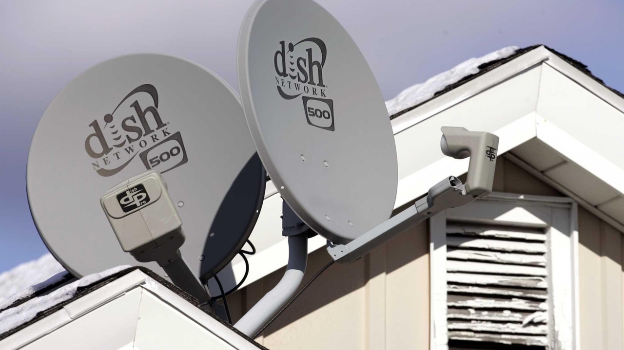 Dish chief proposes DirecTV merger, sources say - Newsday