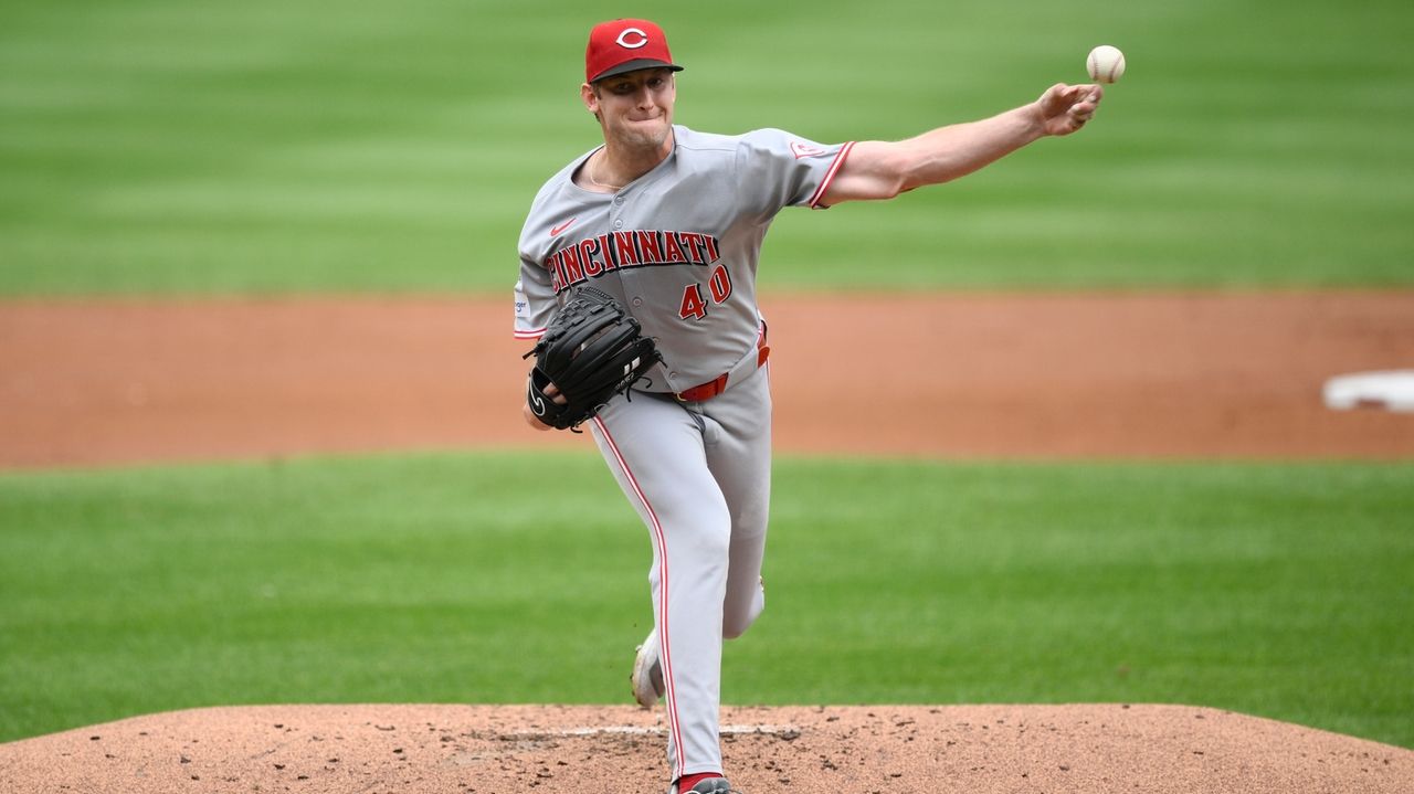 Nick Lodolo pitches his 1st complete game as Reds beat Nationals 5-0 - Newsday