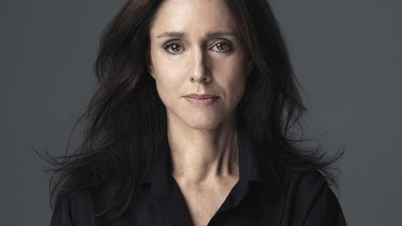 'A Midsummer Night's Dream' review: Julie Taymor brings magic to ...