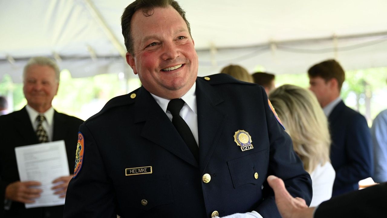 Theodore Roosevelt police awards go to 2 Long Island officers who ...