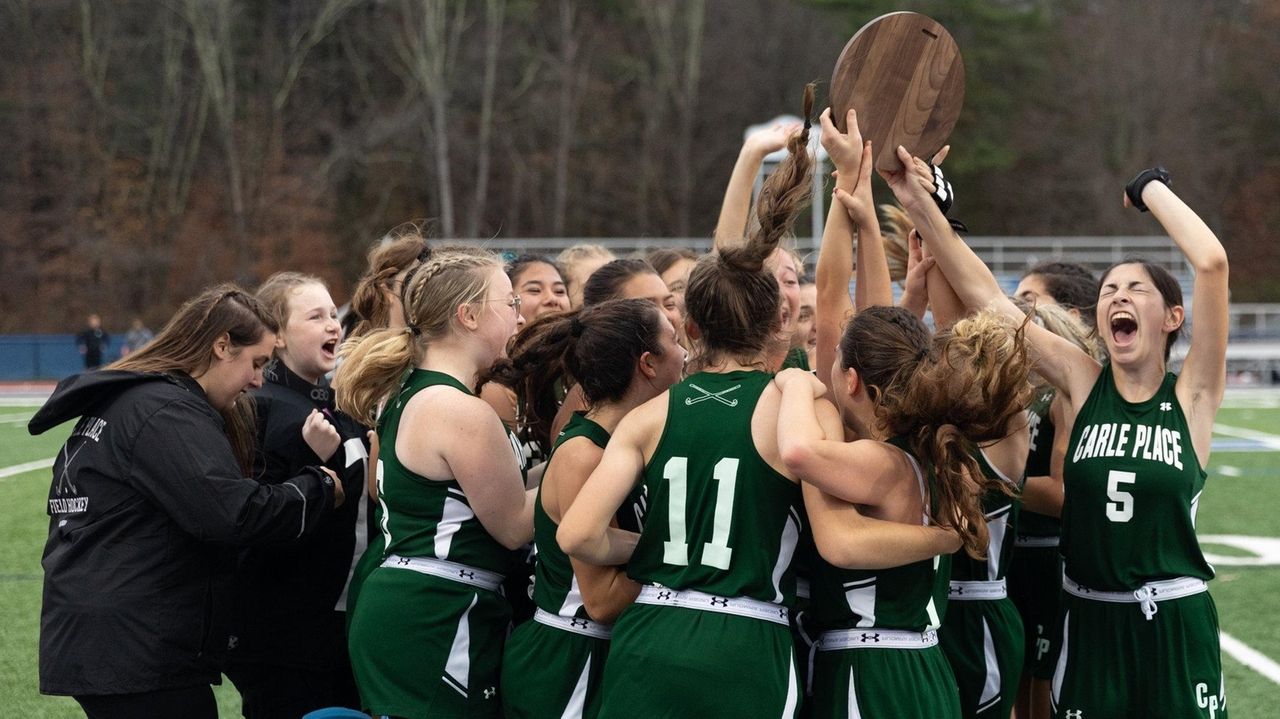 Carle Place advances to Class C field hockey state semifinal - Newsday
