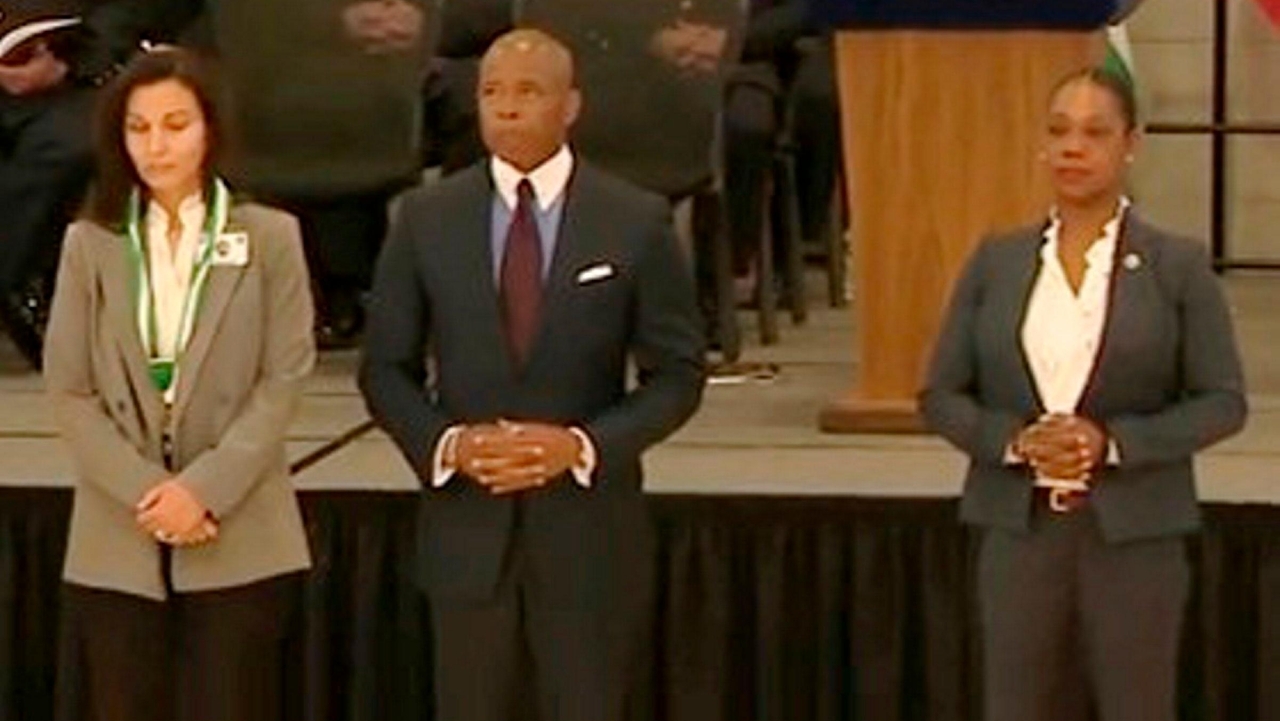 Two NYPD officers from LI awarded department's highest honor - Newsday