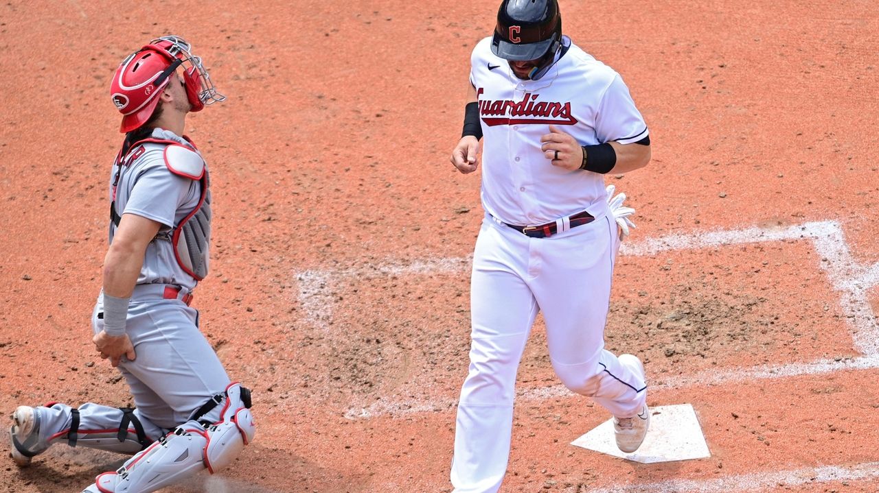 Ramírez's 2-run double in ninth leads Guardians past Cardinals 4-3 ...