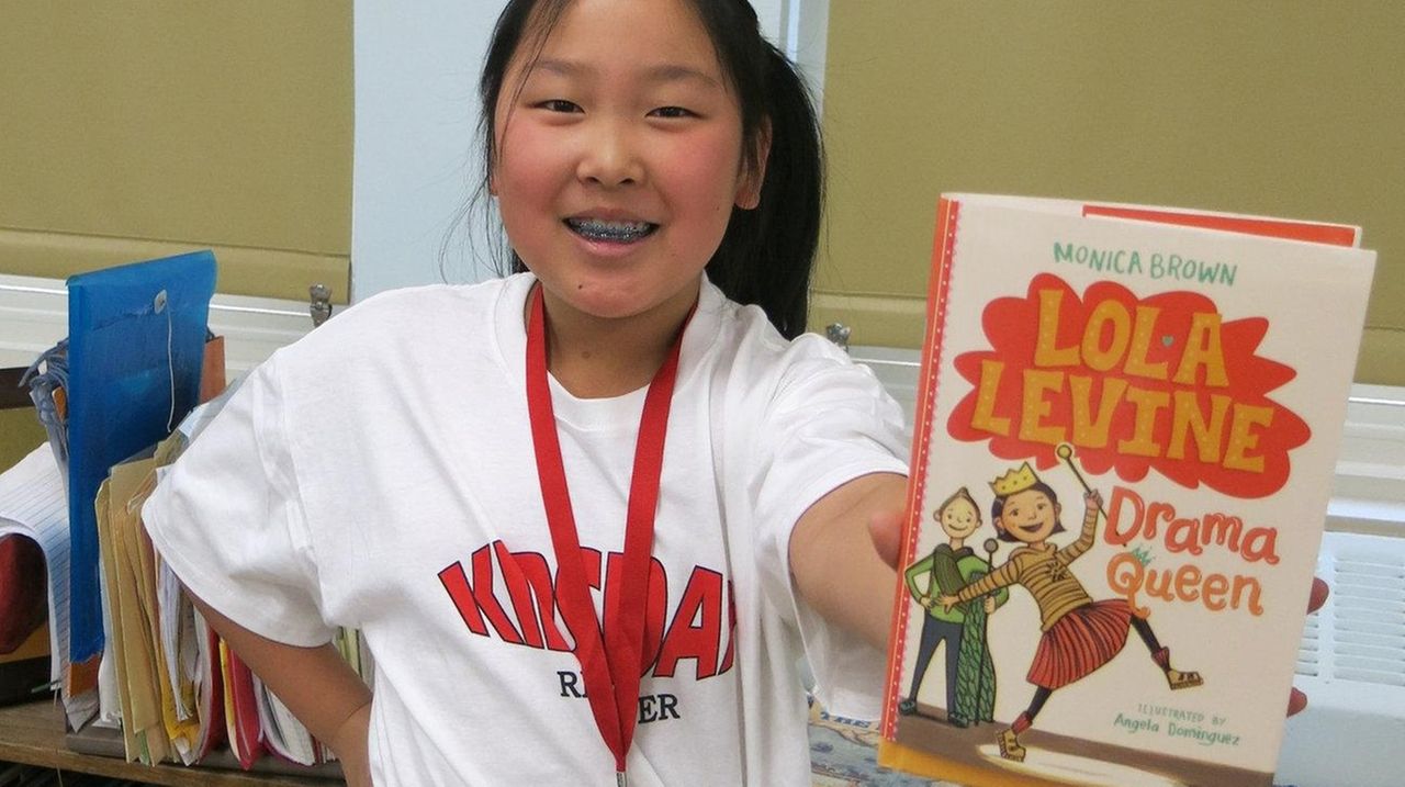 Get ready to act up with ‘Lola Levine: Drama Queen’ - Newsday