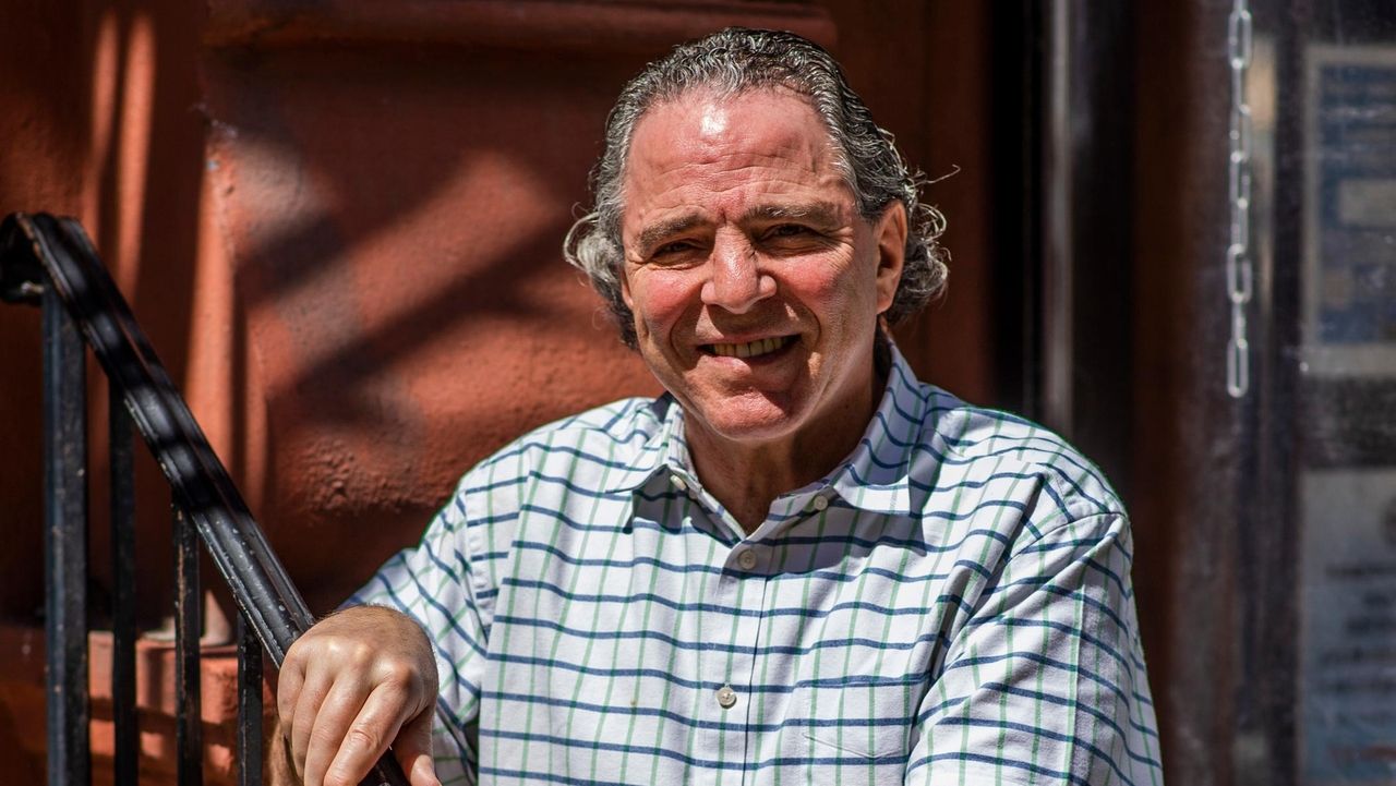 On this Easter, 'Miracle Larry' celebrates life after COVID - Newsday