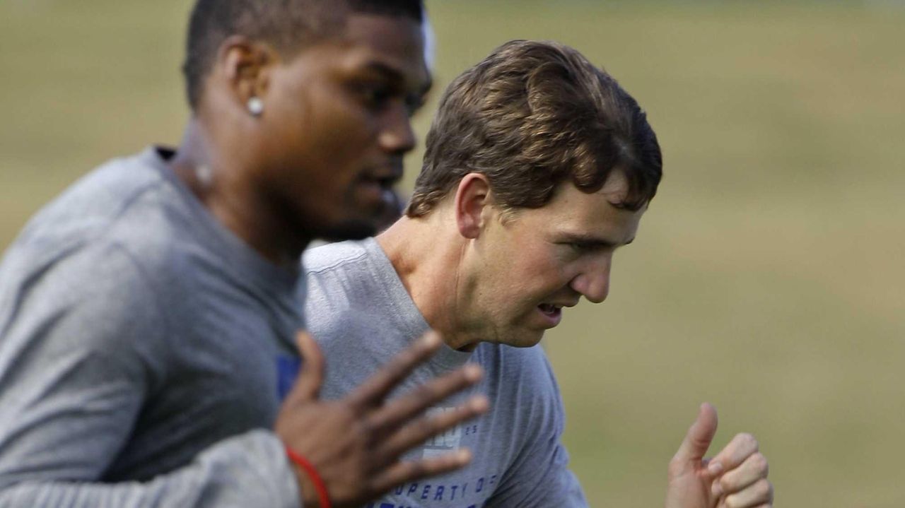 Perrilloux rates highly for Giants - Newsday