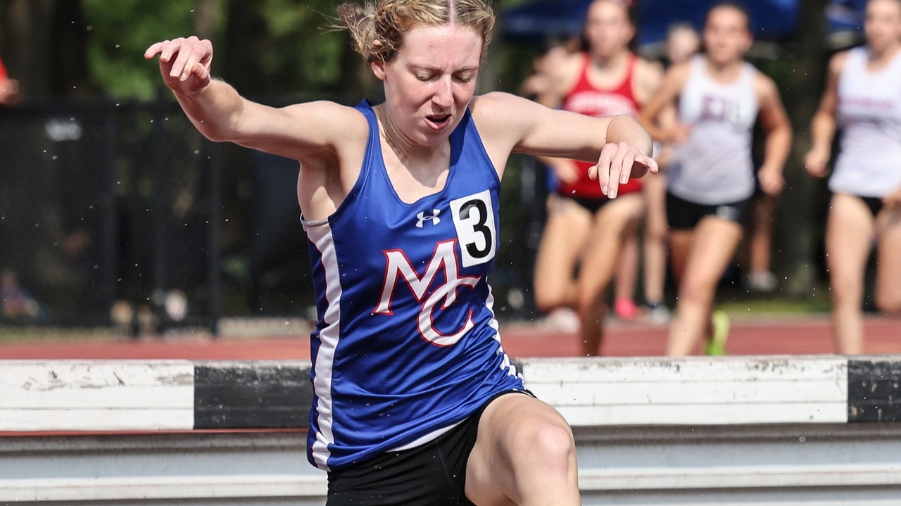 Middle Country's Sarah Williams makes state meet with last-chance ...
