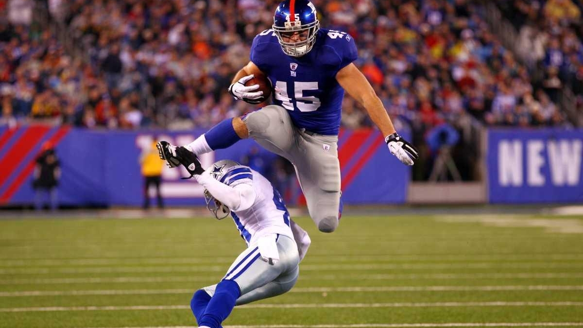 Giants FB Hynoski shows upward mobility - Newsday