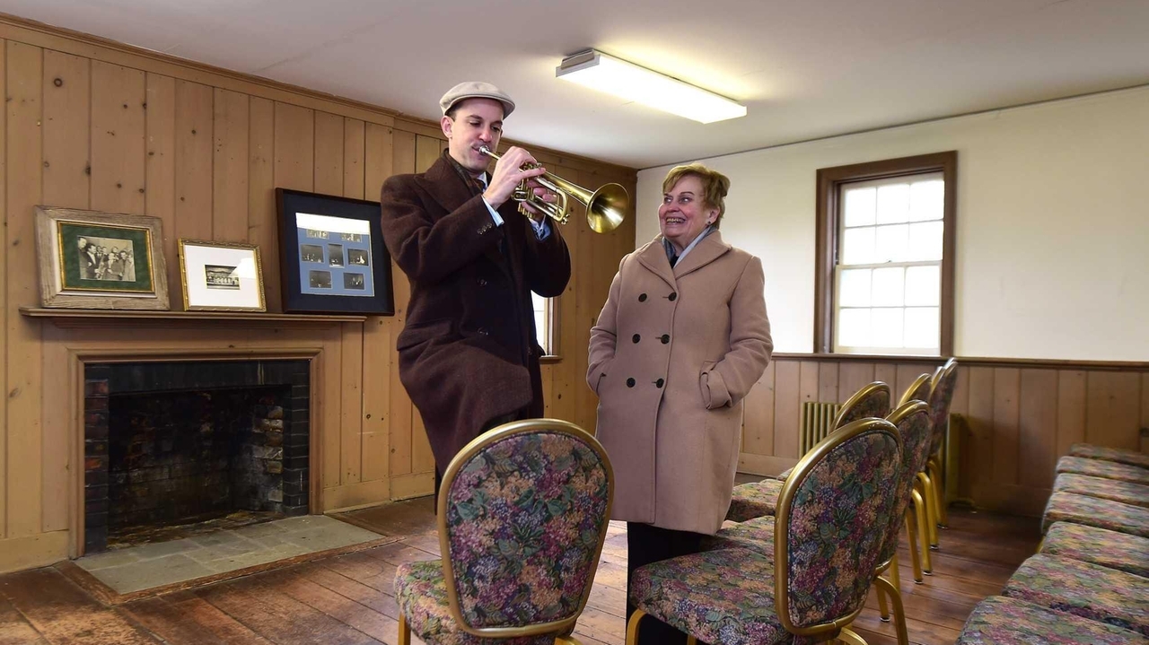 LI jazz musician to showcase vast collection at new jazz studies center ...