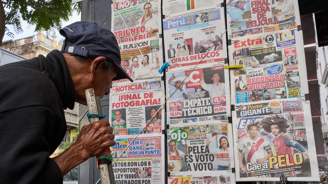 Peru's presidential runoff shows a razor-thin gap between candidates ...