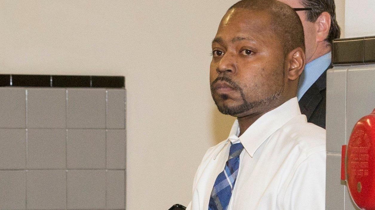 Alleged victim testifies in Jelani Maraj child rape case - Newsday