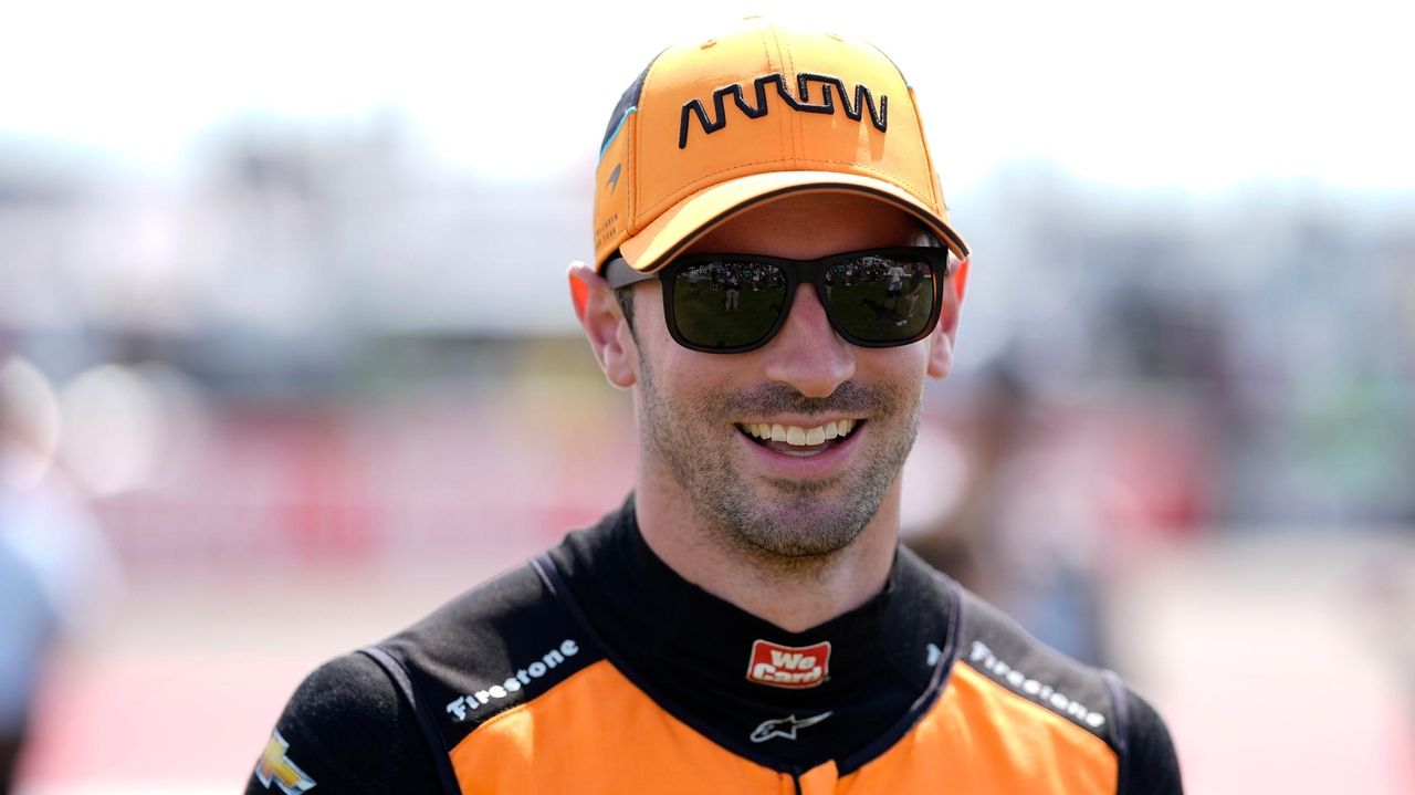 Rossi lands seat with Ed Carpenter Racing as team owner Carpenter ...