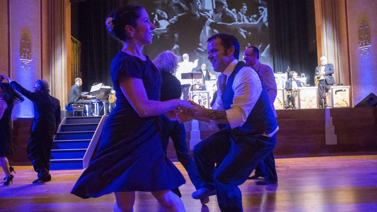 Dinner and a show on Long Island - Newsday