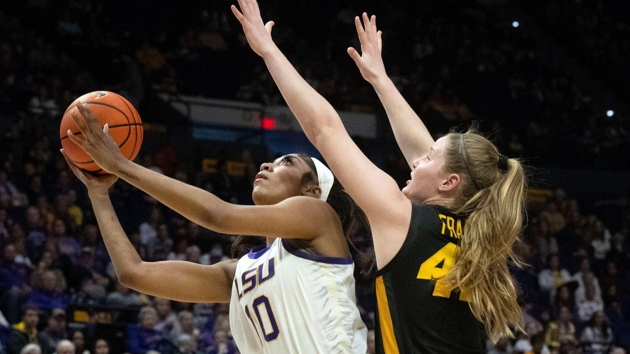 Reese, defending champs LSU open NCAA play vs. Rice; Louisville aims to ...