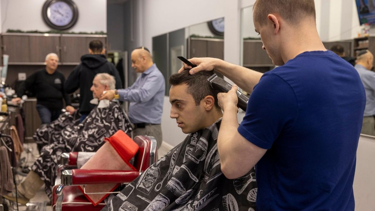 For Orthodox Jews on Long Island, no shave or a haircut for up to 7 ...