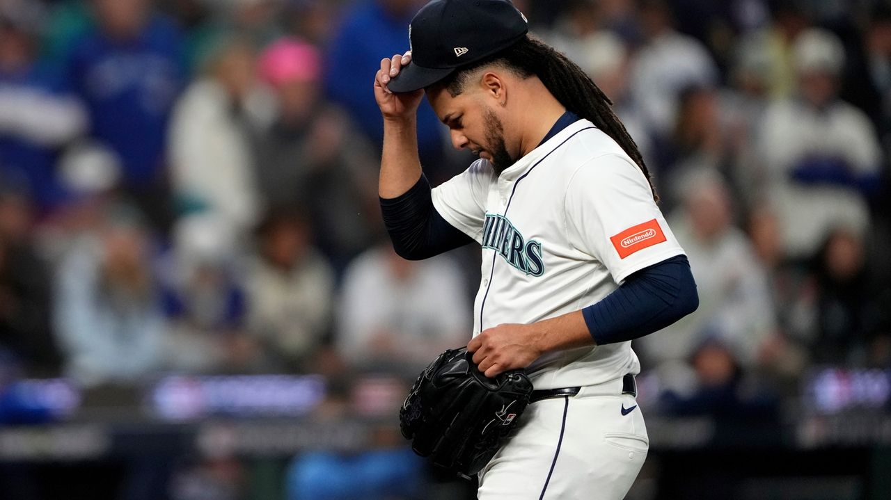 Mariners pitching pounded again as Seattle squanders ALCS lead at home ...