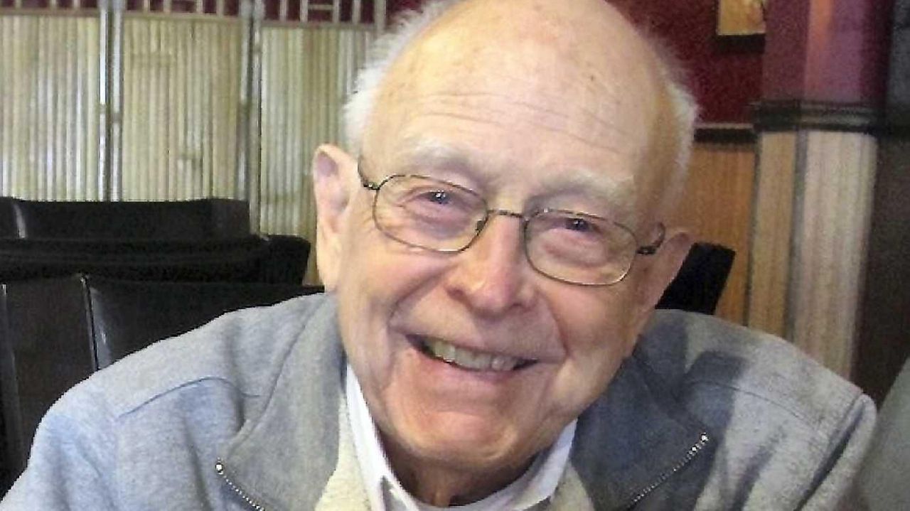 Activist minister, the Rev. Trevor A. Hausske, dies at 91 - Newsday