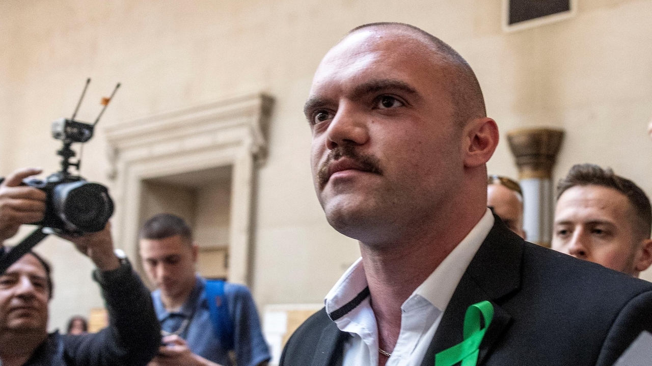Plea hearing for ex-NYS trooper Thomas Mascia halted - Newsday