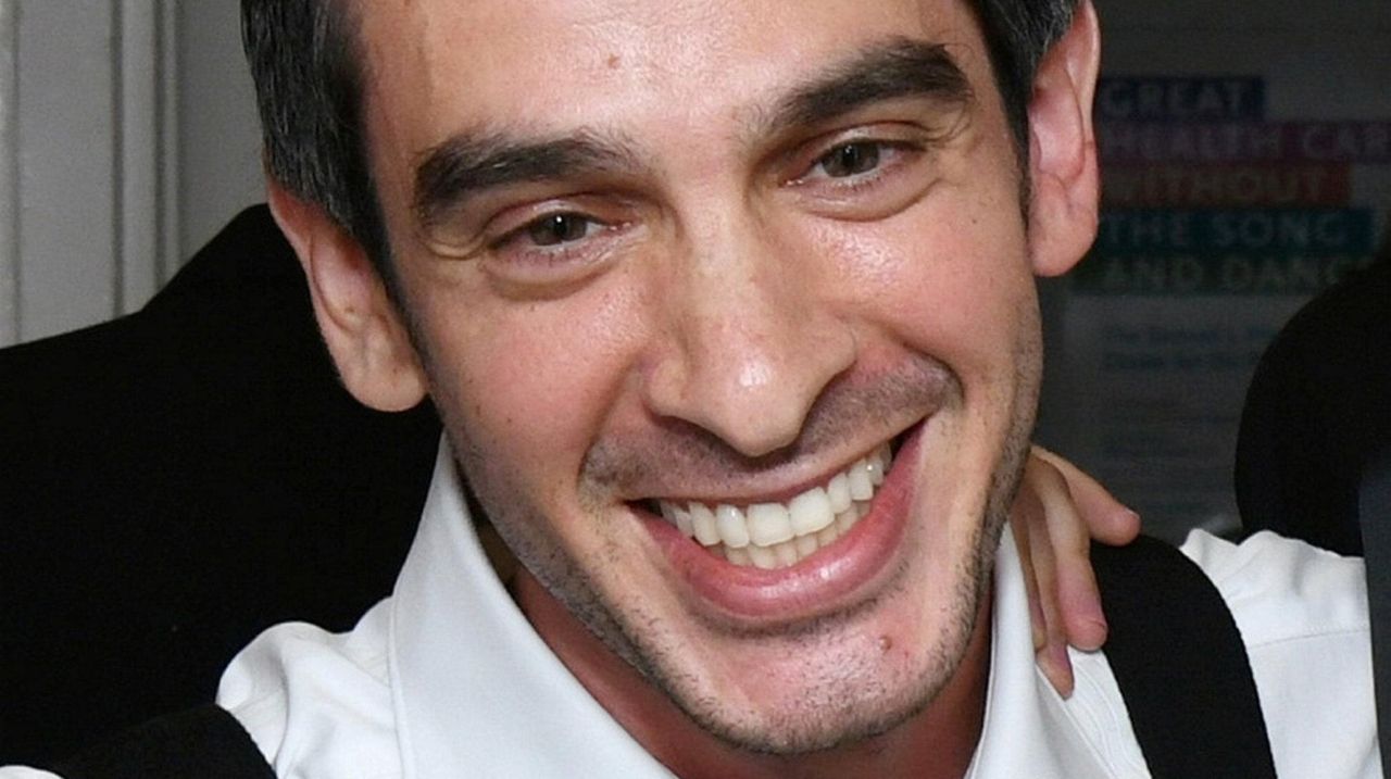 Ooh la la! LIer wins Tony for 'Moulin Rouge!' - Newsday