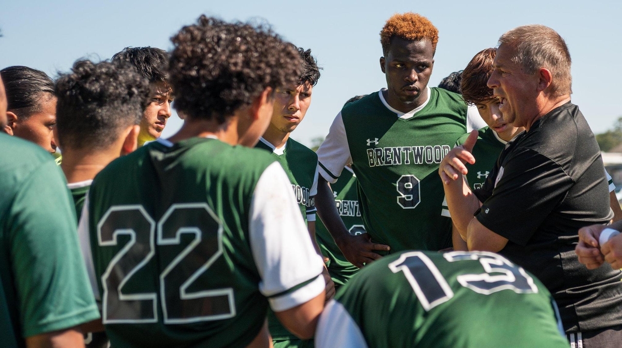 Brentwood boys soccer coach Ron Eden notches 400th career win - Newsday
