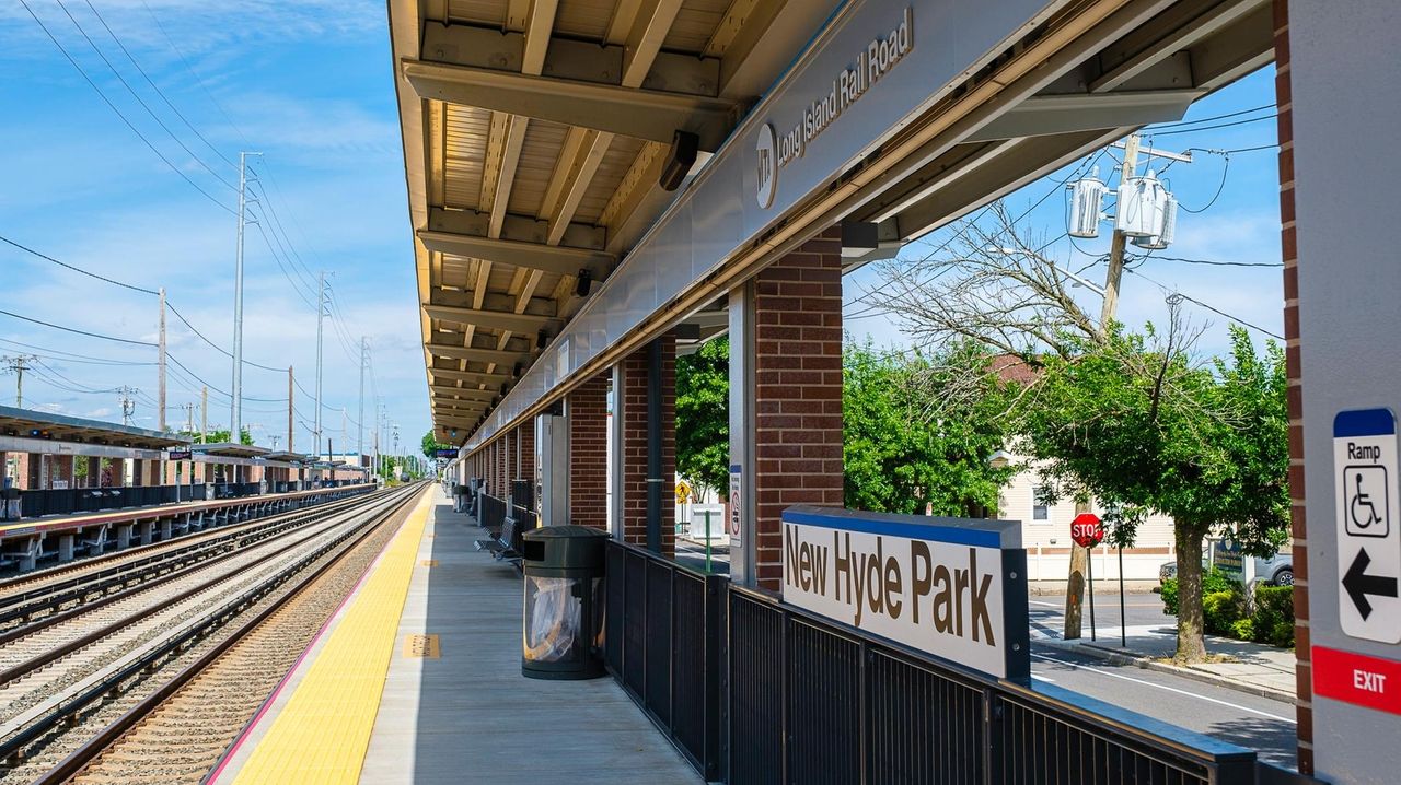 New Hyde Park: Easy LIRR commute, shopping, taxes draw buyers - Newsday