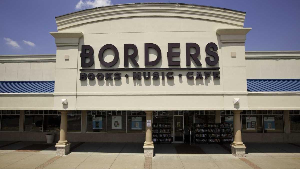 Vacant Borders storefronts to be auctioned - Newsday