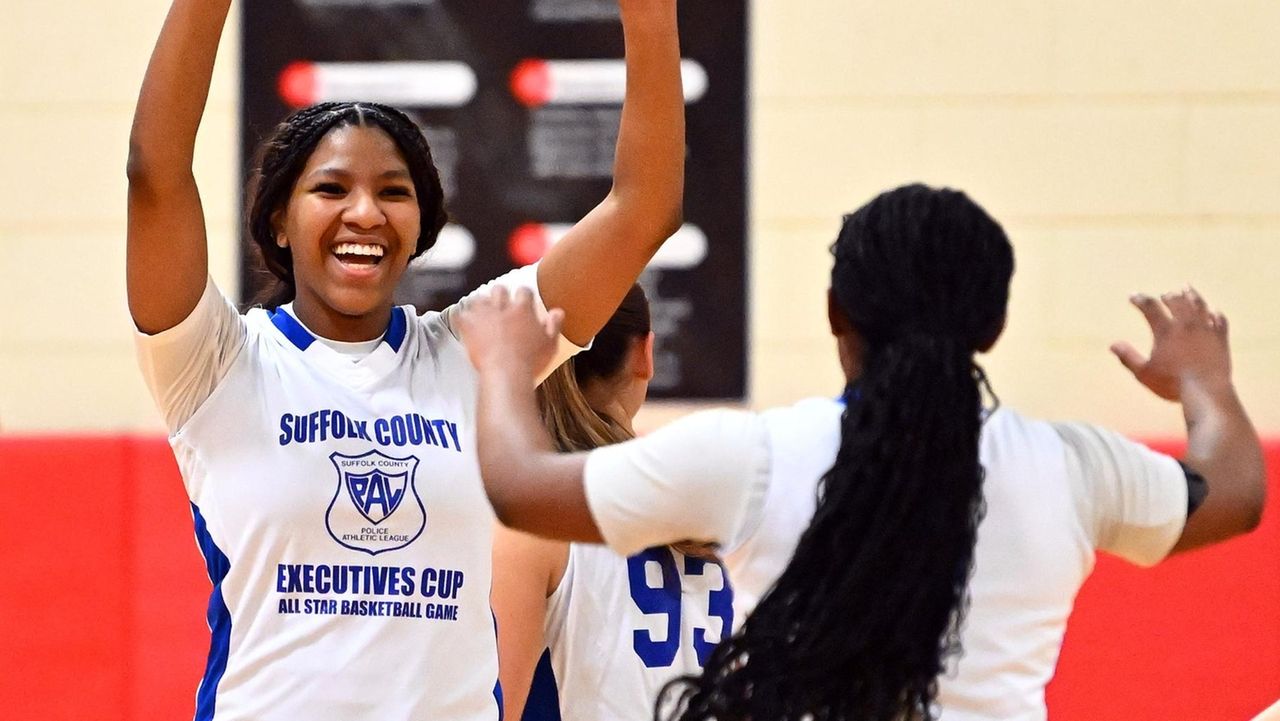 Shani Clark leads Suffolk South to win in All-Star tournament - Newsday