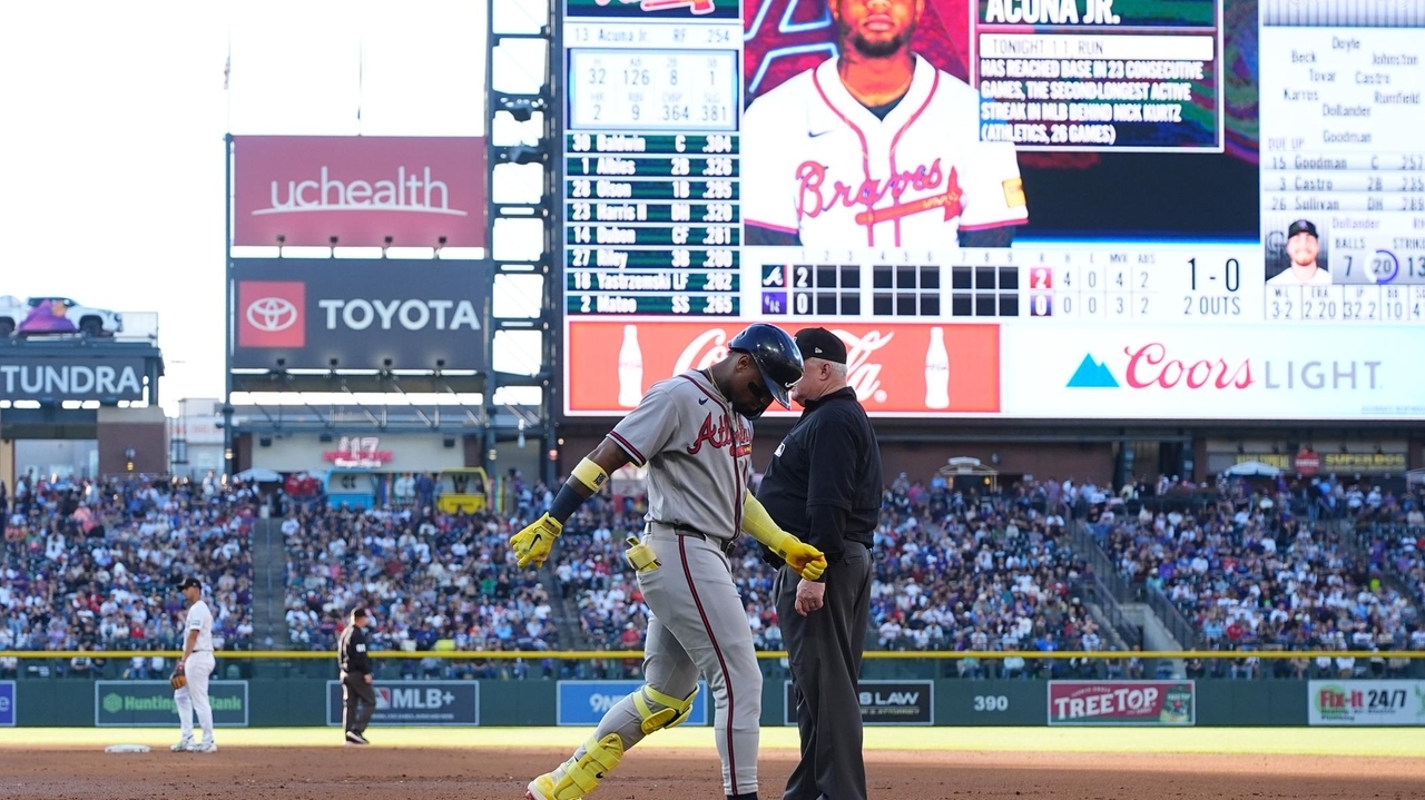 Braves star Ronald Acuña Jr. exits early with left hamstring tightness ...