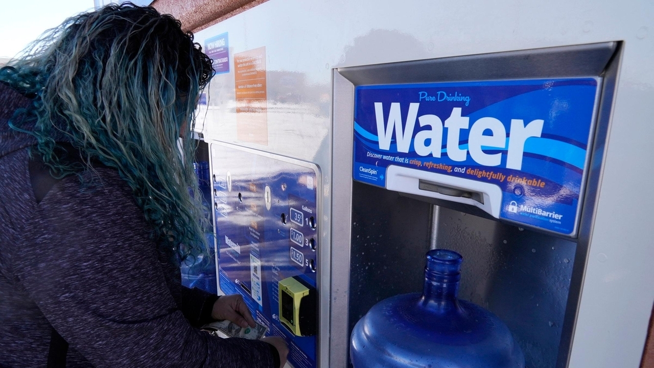EPA to limit toxic 'forever chemicals' in drinking water below NY ...