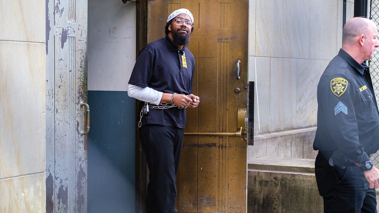 Victim in Stop & Shop case testifies at murder trial that chat with ...