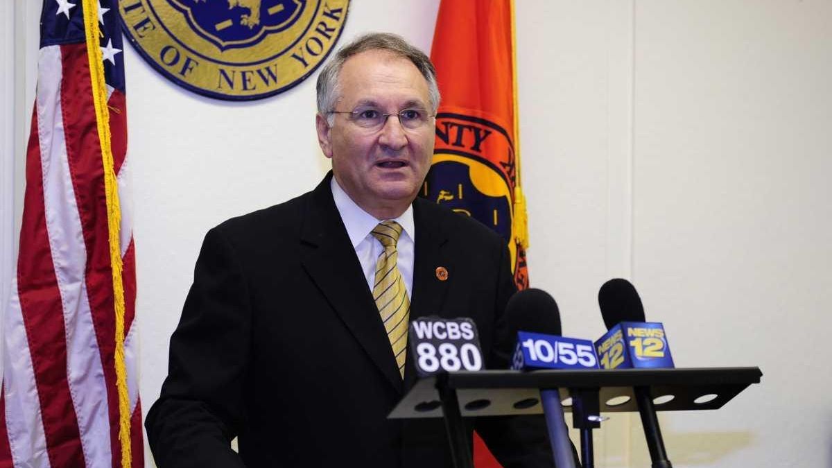 Maragos ups Nassau's 2010 budget surplus - Newsday