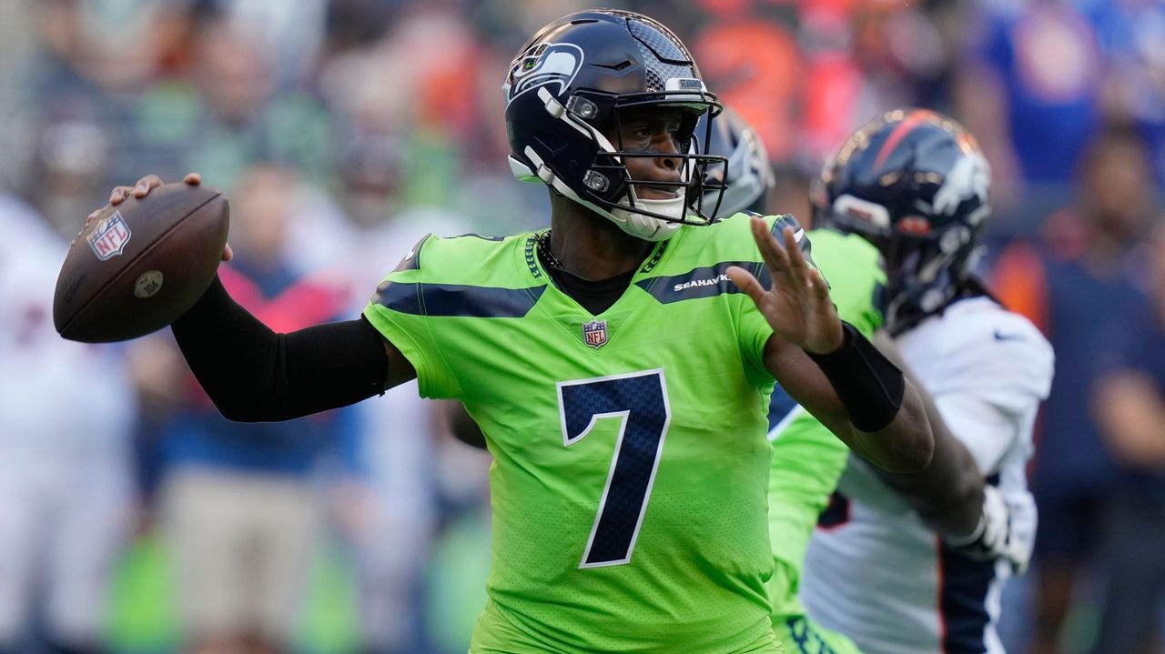 Geno Smith relishes Seahawks opening victory - Newsday