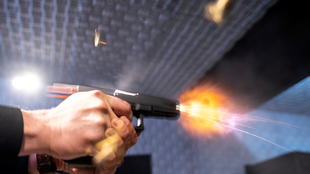 At least half of US states now outlaw devices that convert pistols into ...