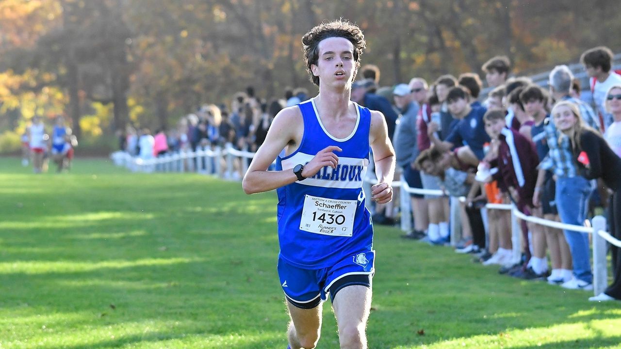 Calhoun's Schaeffler triumphs in Nassau cross country state qualifier ...