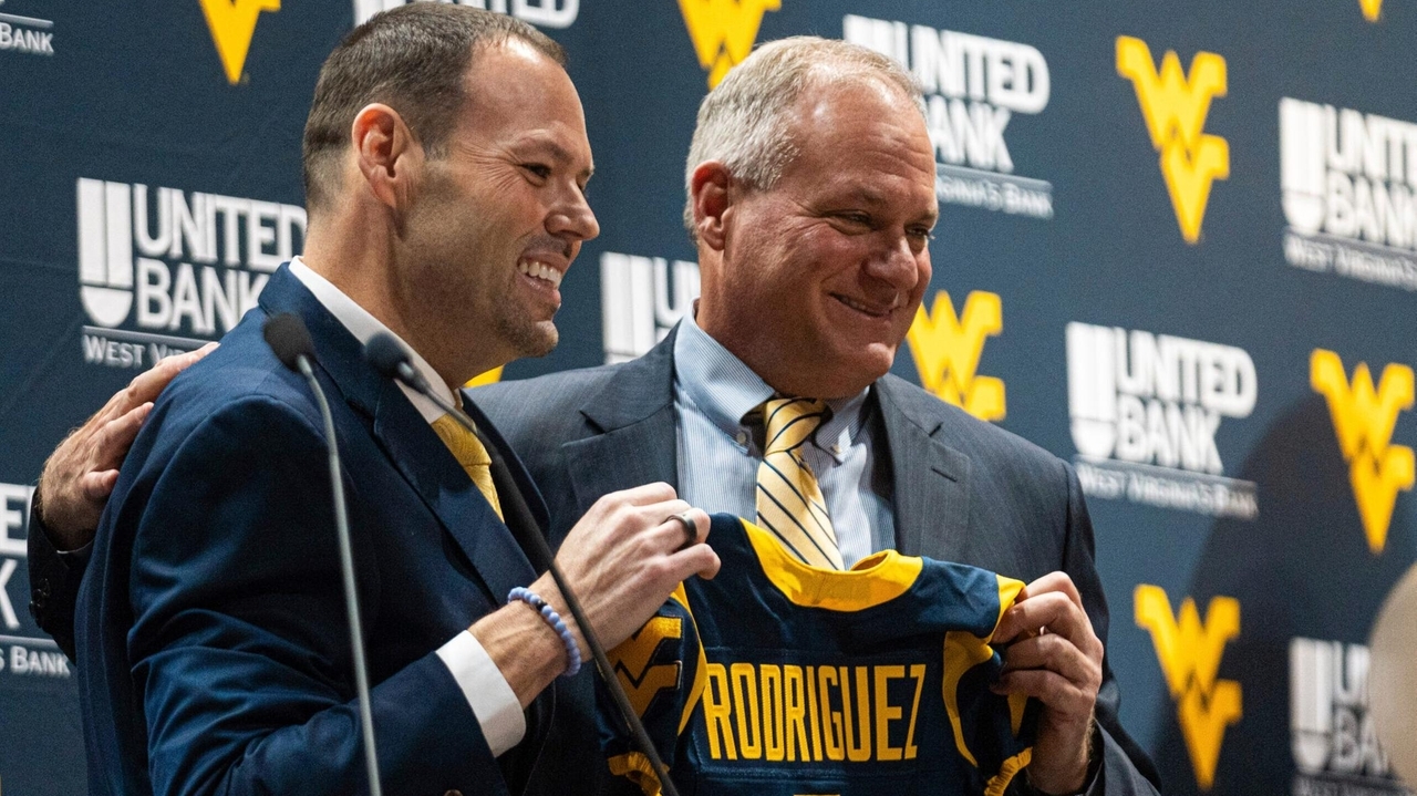 New West Virginia coach Rich Rodriguez says leaving for Michigan 17 ...